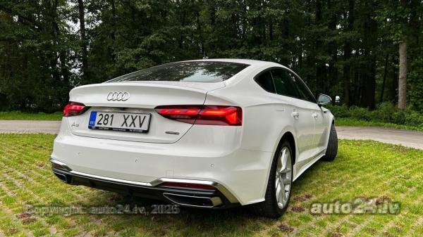 White Audi A5 2021 in Tallinn, with an engine capacity of 2.00 L and mileage of 66 thousand km for 30900 €, photo 9 on AUTOMOTO.COM.LV