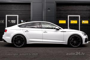 White Audi A5 2021 in Tallinn, with an engine capacity of 2.00 L and mileage of 80 thousand km for 34990 €, photo 10 on AUTOMOTO.COM.LV