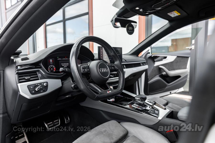 White Audi A5 2021 in Tallinn, with an engine capacity of 2.00 L and mileage of 80 thousand km for 34990 €, photo 16 on AUTOMOTO.COM.LV