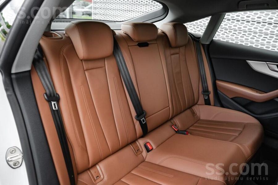 Balts Audi A5 2024 Rīga, ar dzinēja tilpumu 2.00 L un nobraukumu 28 tūkst. km par 32800 €, foto 24 vietnē AUTOMOTO.COM.LV