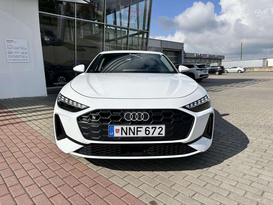 Balts Audi A5 2025 Šauļi, ar dzinēja tilpumu 1.98 L un nobraukumu 13 tūkst. km par 37500 €, foto 3 vietnē AUTOMOTO.COM.LV