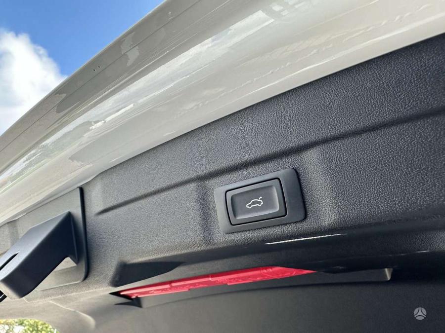 Balts Audi A5 2025 Šauļi, ar dzinēja tilpumu 1.98 L un nobraukumu 13 tūkst. km par 37500 €, foto 10 vietnē AUTOMOTO.COM.LV