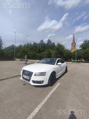 Balts Audi A5 2010 Ogre, ar dzinēja tilpumu 2.00 L un nobraukumu 248 tūkst. km par 8700 €, foto 3 vietnē AUTOMOTO.COM.LV