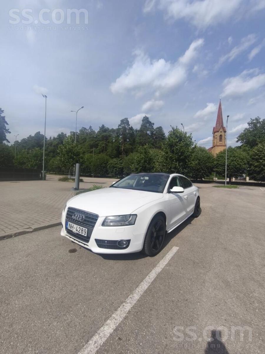 Balts Audi A5 2010 Ogre, ar dzinēja tilpumu 2.00 L un nobraukumu 248 tūkst. km par 8700 €, foto 3 vietnē AUTOMOTO.COM.LV