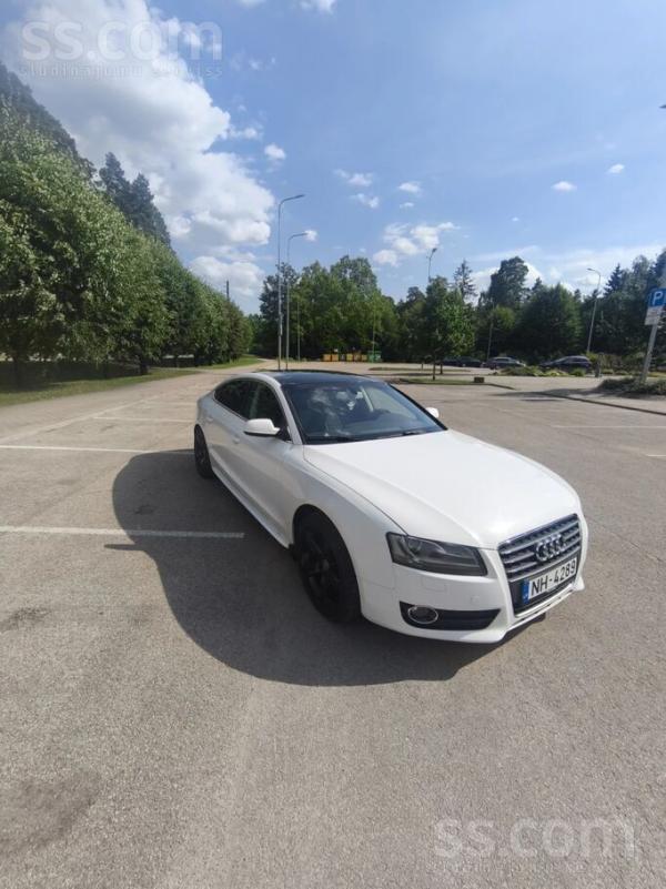 White Audi A5 2010 in Ogre, with an engine capacity of 2.00 L and mileage of 248 thousand km for 8700 €, photo 7 on AUTOMOTO.COM.LV