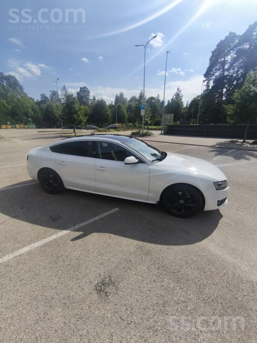 Balts Audi A5 2010 Ogre, ar dzinēja tilpumu 2.00 L un nobraukumu 248 tūkst. km par 8700 €, foto 9 vietnē AUTOMOTO.COM.LV