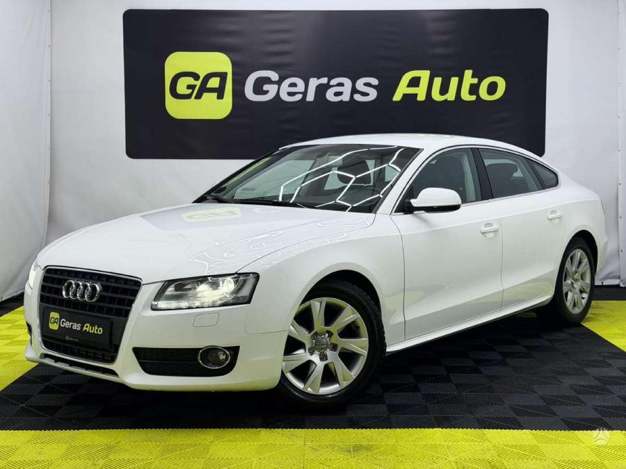 Balts Audi A5 2011 Viļņa, ar dzinēja tilpumu 1.97 L un nobraukumu 216 tūkst. km par 6950 €, foto 1 vietnē AUTOMOTO.COM.LV