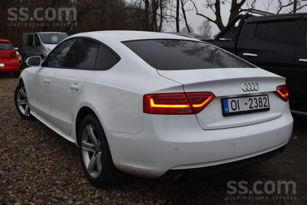 Balts Audi A5 2012 Kuldīga, ar dzinēja tilpumu 1.80 L un nobraukumu 0 tūkst. km par 8550 €, foto 3 vietnē AUTOMOTO.COM.LV