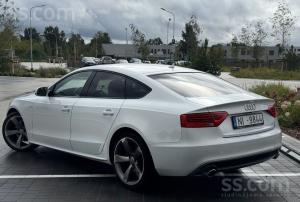 White Audi A5 2012 in Riga, with an engine capacity of 3.00 L and mileage of 279 thousand km for 11990 €, photo 7 on AUTOMOTO.COM.LV