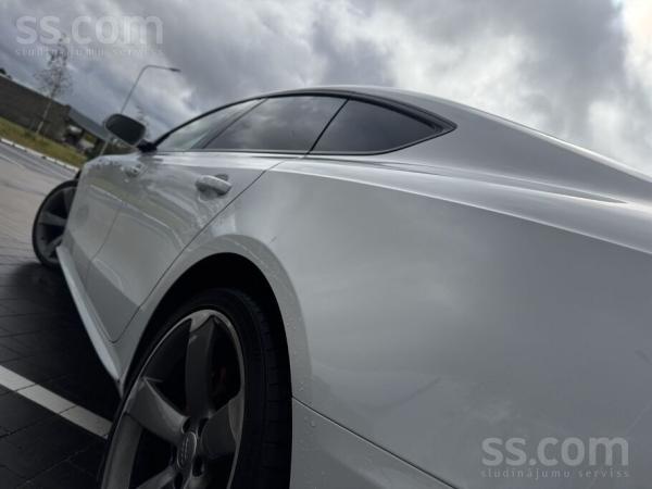Balts Audi A5 2012 Rīga, ar dzinēja tilpumu 3.00 L un nobraukumu 279 tūkst. km par 11990 €, foto 9 vietnē AUTOMOTO.COM.LV