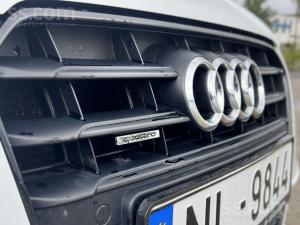 White Audi A5 2012 in Riga, with an engine capacity of 3.00 L and mileage of 279 thousand km for 11990 €, photo 16 on AUTOMOTO.COM.LV