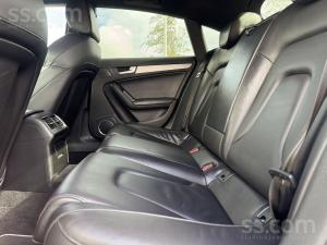 White Audi A5 2012 in Riga, with an engine capacity of 3.00 L and mileage of 279 thousand km for 11990 €, photo 29 on AUTOMOTO.COM.LV
