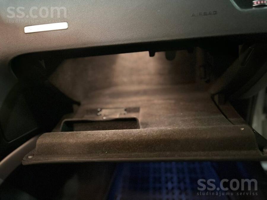 Белый Ауди А5 2013 в Рига, объемом двигателя 3.00 л и пробегом 233 тыс. км за 12000 €, фото 7 на AUTOMOTO.COM.LV