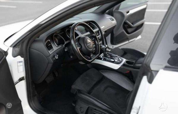 White Audi A5 2014 in Kretinga, with an engine capacity of 3.00 L and mileage of 277 thousand km for 7960 €, photo 9 on AUTOMOTO.COM.LV