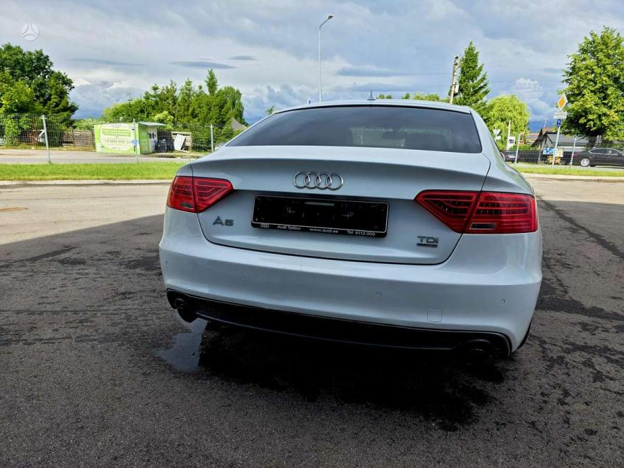 White Audi A5 2014 in Kretinga, with an engine capacity of 3.00 L and mileage of 279 thousand km for 7895 €, photo 6 on AUTOMOTO.COM.LV