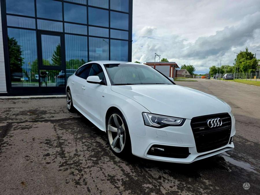 White Audi A5 2014 in Kretinga, with an engine capacity of 3.00 L and mileage of 279 thousand km for 7895 €, photo 8 on AUTOMOTO.COM.LV