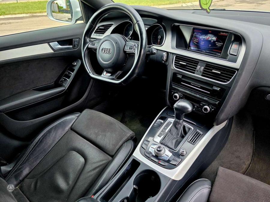 White Audi A5 2014 in Kretinga, with an engine capacity of 3.00 L and mileage of 279 thousand km for 7895 €, photo 14 on AUTOMOTO.COM.LV