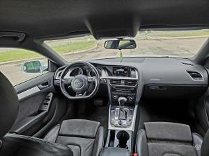 White Audi A5 2014 in Kretinga, with an engine capacity of 3.00 L and mileage of 279 thousand km for 7895 €, photo 17 on AUTOMOTO.COM.LV