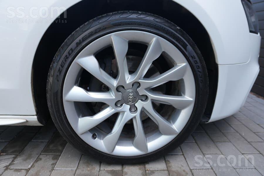 White Audi A5 2014 in Riga, with an engine capacity of 3.00 L and mileage of 249 thousand km for 11290 €, photo 16 on AUTOMOTO.COM.LV