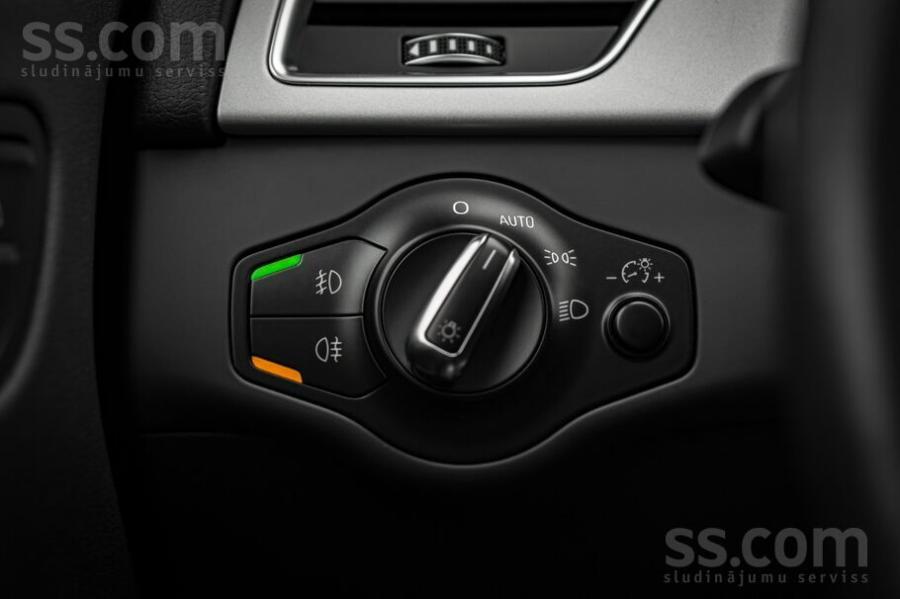 Balts Audi A5 2016 Rīga, ar dzinēja tilpumu 1.80 L un nobraukumu 147 tūkst. km par 14990 €, foto 30 vietnē AUTOMOTO.COM.LV