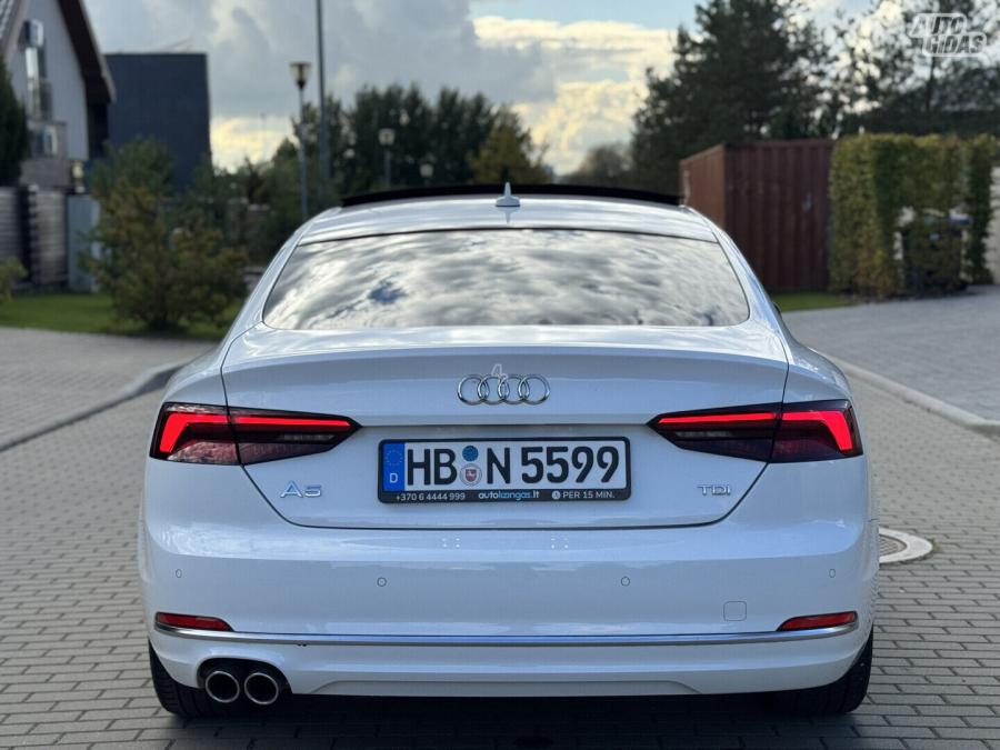 White Audi A5 2017 in Vilnius, with an engine capacity of 2.00 L and mileage of 162 thousand km for 15950 €, photo 6 on AUTOMOTO.COM.LV