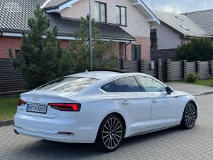 White Audi A5 2017 in Vilnius, with an engine capacity of 2.00 L and mileage of 162 thousand km for 15950 €, photo 4 on AUTOMOTO.COM.LV