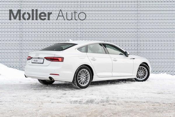 White Audi A5 2019 in Marupe, with an engine capacity of 2.00 L and mileage of 117 thousand km for 21550 €, photo 4 on AUTOMOTO.COM.LV