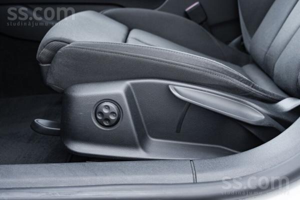 Balts Audi A5 2019 Rīga, ar dzinēja tilpumu 2.00 L un nobraukumu 228 tūkst. km par 17550 €, foto 7 vietnē AUTOMOTO.COM.LV