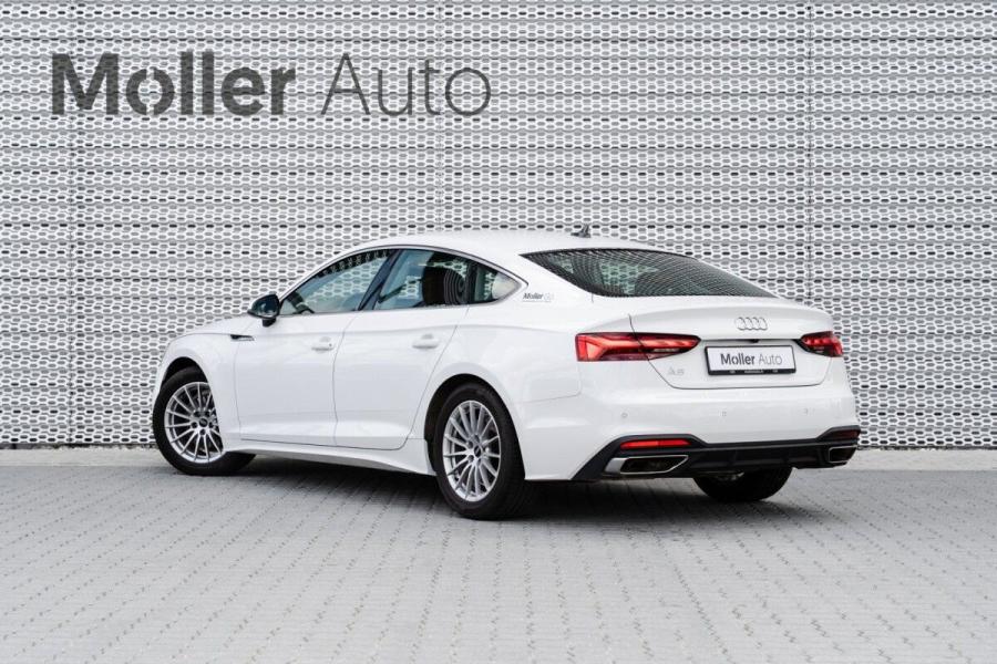 Balts Audi A5 2024 Mārupe, ar dzinēja tilpumu 2.00 L un nobraukumu 28 tūkst. km par 32200 €, foto 4 vietnē AUTOMOTO.COM.LV