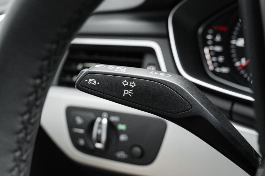 Balts Audi A5 2024 Mārupe, ar dzinēja tilpumu 2.00 L un nobraukumu 28 tūkst. km par 32200 €, foto 12 vietnē AUTOMOTO.COM.LV