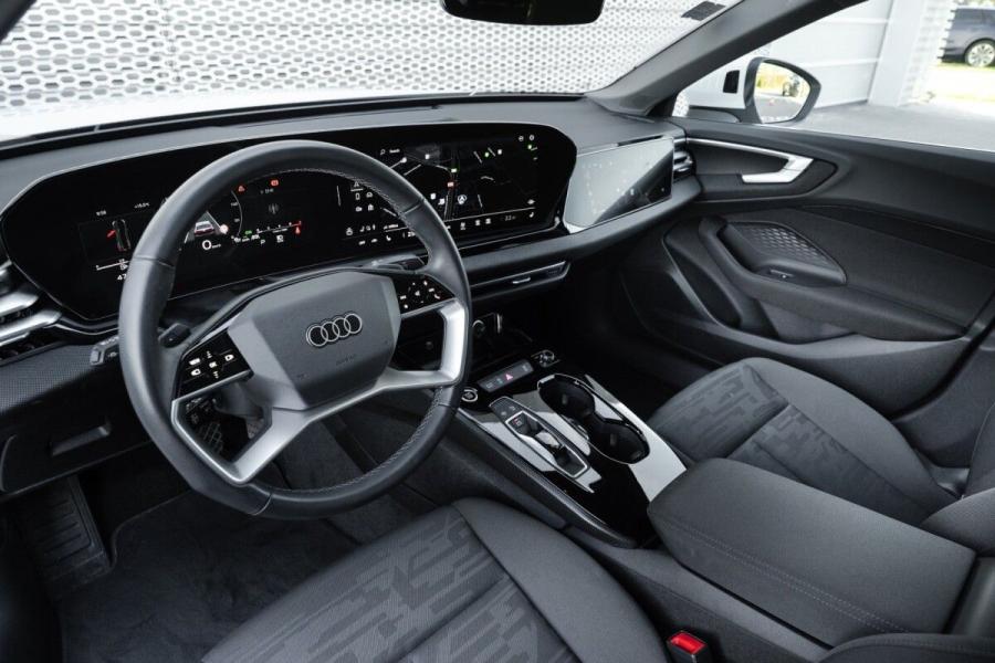 White Audi A5 2025 in Marupe, with an engine capacity of 2.00 L and mileage of 29 thousand km for 35900 €, photo 12 on AUTOMOTO.COM.LV