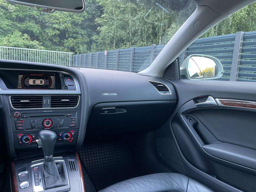Yellow Audi A5 2008 in Vilnius, with an engine capacity of 2.70 L and mileage of 280 thousand km for 5400 €, photo 19 on AUTOMOTO.COM.LV