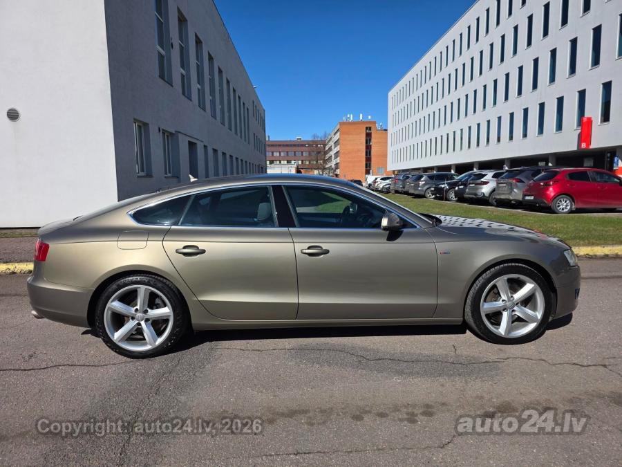 Dzeltens Audi A5 2010 Tallina, ar dzinēja tilpumu 2.00 L un nobraukumu 225 tūkst. km par 9900 €, foto 6 vietnē AUTOMOTO.COM.LV