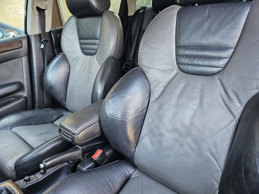 Black Audi A6 Allroad 2004 in Klaipeda, with an engine capacity of 2.50 L and mileage of 368 thousand km for 2200 €, photo 12 on AUTOMOTO.COM.LV