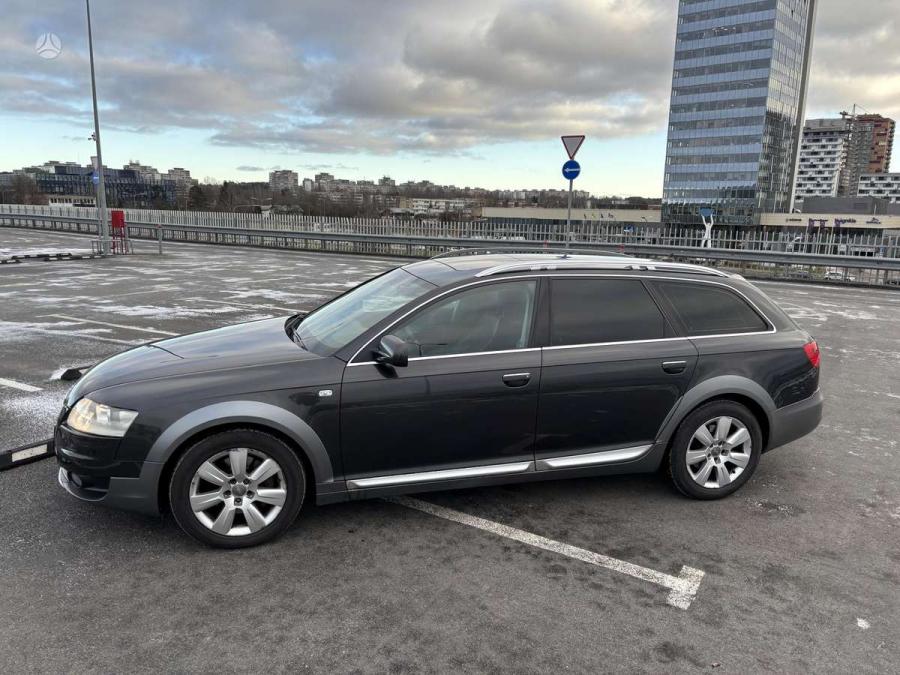 Black Audi A6 Allroad 2006 in Vilnius, with an engine capacity of 2.97 L and mileage of 395 thousand km for 3500 €, photo 2 on AUTOMOTO.COM.LV