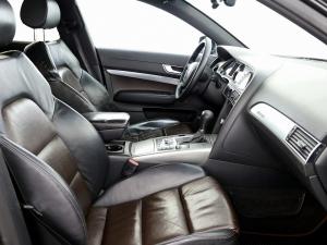 Melns Audi A6 Allroad 2006 Tallina, ar dzinēja tilpumu 3.00 L un nobraukumu 377 tūkst. km par 2199 €, foto 14 vietnē AUTOMOTO.COM.LV