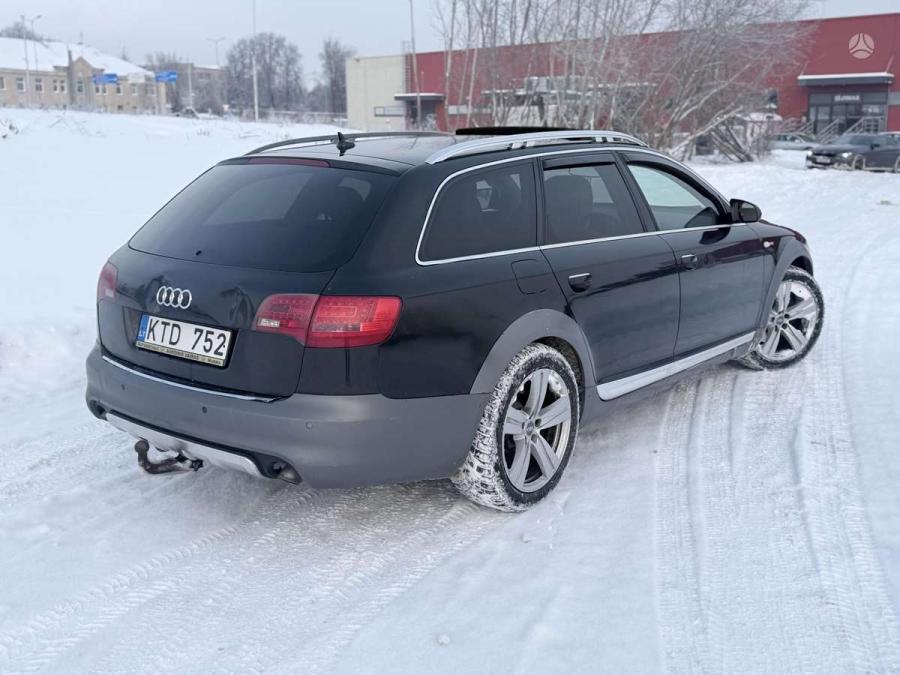 Black Audi A6 Allroad 2007 in Vilnius, with an engine capacity of 2.97 L and mileage of 391 thousand km for 3450 €, photo 3 on AUTOMOTO.COM.LV