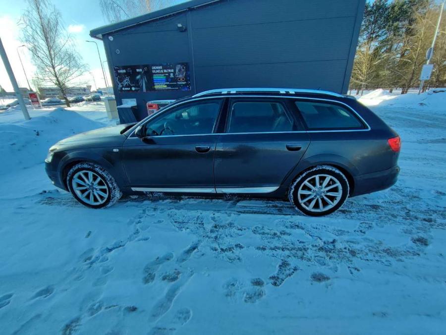 Black Audi A6 Allroad 2007 in Kaunas, with an engine capacity of 2.97 L and mileage of 325 thousand km for 4200 €, photo 3 on AUTOMOTO.COM.LV