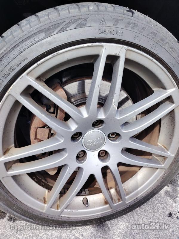 Melns Audi A6 Allroad 2007 Tallina, ar dzinēja tilpumu 3.00 L un nobraukumu 0 tūkst. km par 5000 €, foto 3 vietnē AUTOMOTO.COM.LV