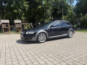 Melns Audi A6 Allroad 2007 Viļņa, ar dzinēja tilpumu 2.97 L un nobraukumu 388 tūkst. km par 3650 €, foto  vietnē AUTOMOTO.COM.LV