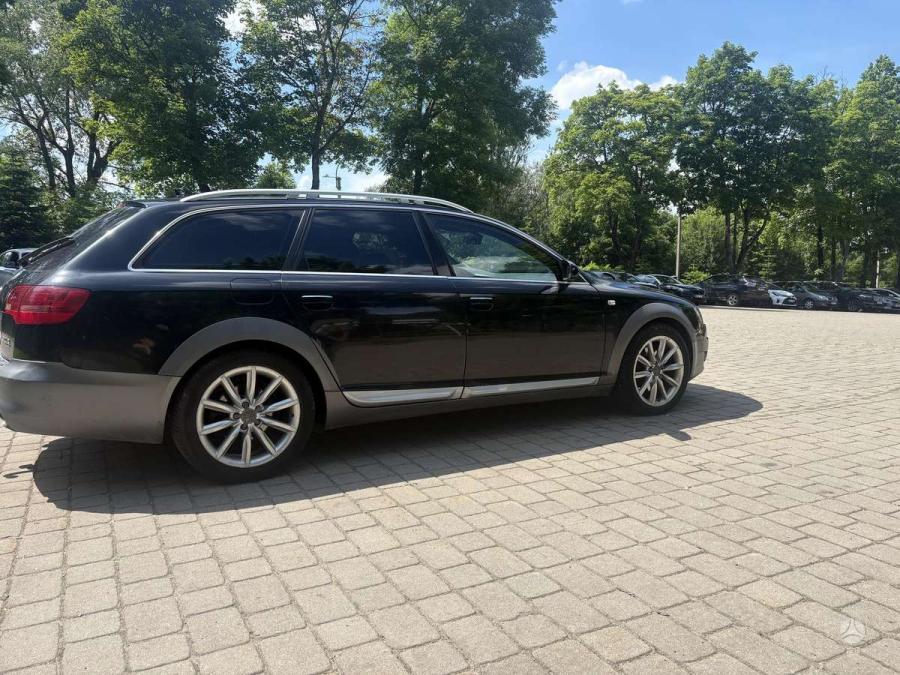 Melns Audi A6 Allroad 2007 Viļņa, ar dzinēja tilpumu 2.97 L un nobraukumu 388 tūkst. km par 3650 €, foto 5 vietnē AUTOMOTO.COM.LV