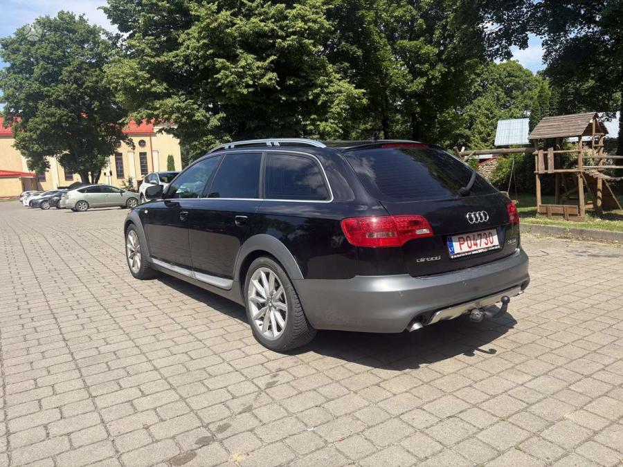 Melns Audi A6 Allroad 2007 Viļņa, ar dzinēja tilpumu 2.97 L un nobraukumu 388 tūkst. km par 3650 €, foto 7 vietnē AUTOMOTO.COM.LV