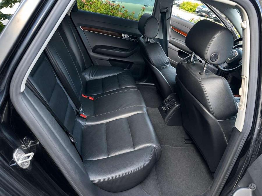 Black Audi A6 Allroad 2007 in Vilnius, with an engine capacity of 2.97 L and mileage of 326 thousand km for 3850 €, photo 10 on AUTOMOTO.COM.LV