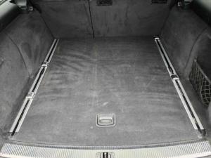Melns Audi A6 Allroad 2007 Viļņa, ar dzinēja tilpumu 3.00 L un nobraukumu 375 tūkst. km par 3500 €, foto 18 vietnē AUTOMOTO.COM.LV