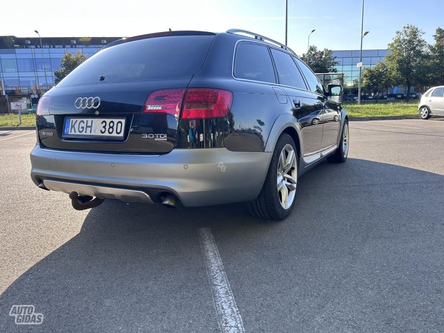 Melns Audi A6 Allroad 2007 Kauņa, ar dzinēja tilpumu 3.00 L un nobraukumu 295 tūkst. km par 4100 €, foto 9 vietnē AUTOMOTO.COM.LV