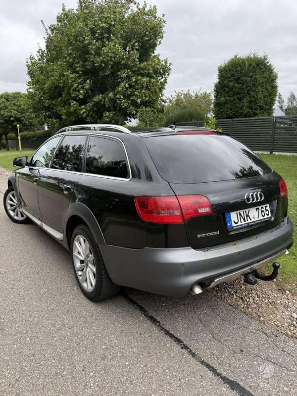 Melns Audi A6 Allroad 2007 Viļņa, ar dzinēja tilpumu 2.97 L un nobraukumu 368 tūkst. km par 2350 €, foto 6 vietnē AUTOMOTO.COM.LV