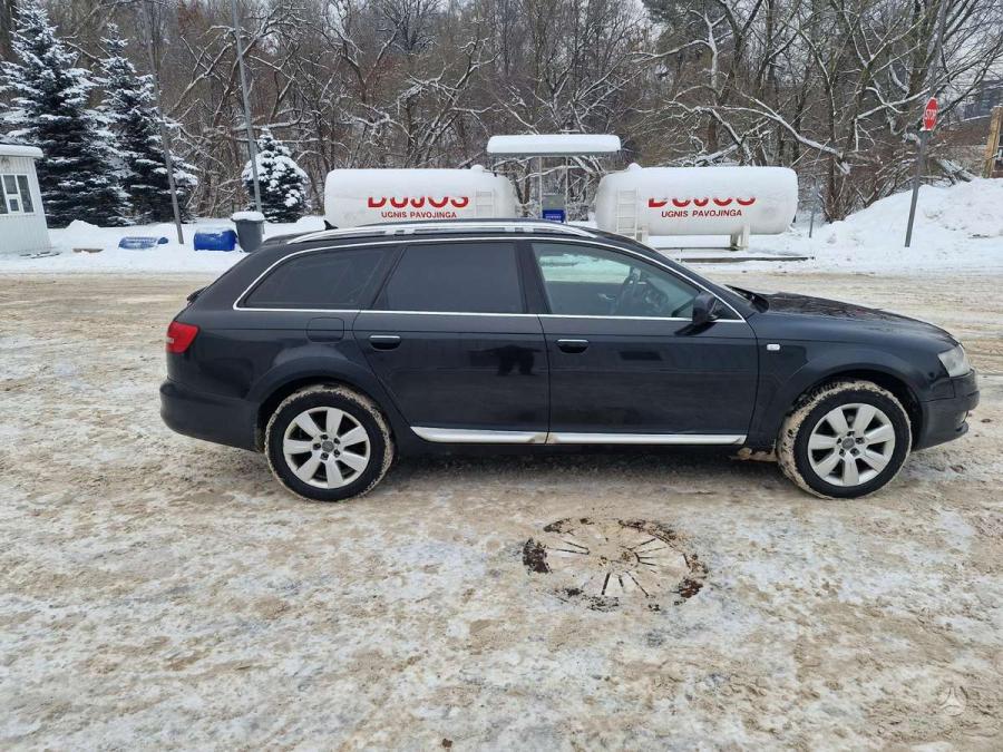 Melns Audi A6 Allroad 2008 Varėna, ar dzinēja tilpumu 2.97 L un nobraukumu 291 tūkst. km par 2700 €, foto 7 vietnē AUTOMOTO.COM.LV