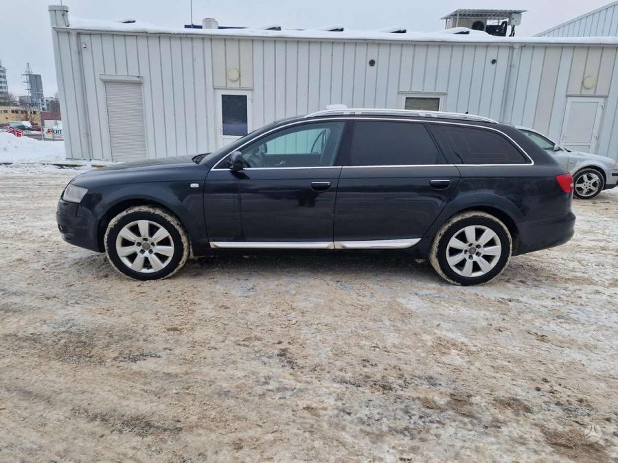 Melns Audi A6 Allroad 2008 Varėna, ar dzinēja tilpumu 2.97 L un nobraukumu 291 tūkst. km par 2700 €, foto 8 vietnē AUTOMOTO.COM.LV