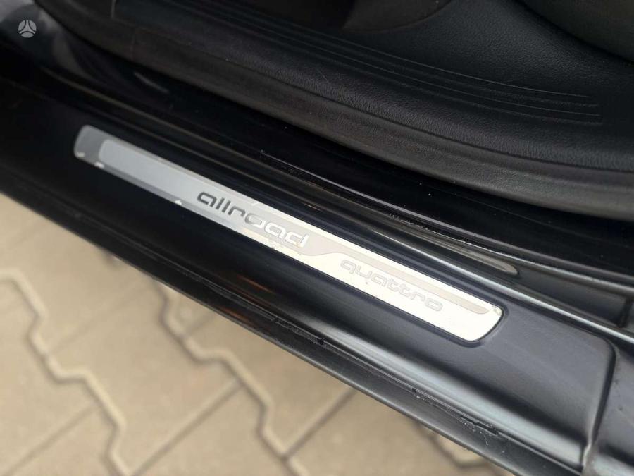 Melns Audi A6 Allroad 2008 Viļņa, ar dzinēja tilpumu 2.97 L un nobraukumu 243 tūkst. km par 6200 €, foto 21 vietnē AUTOMOTO.COM.LV