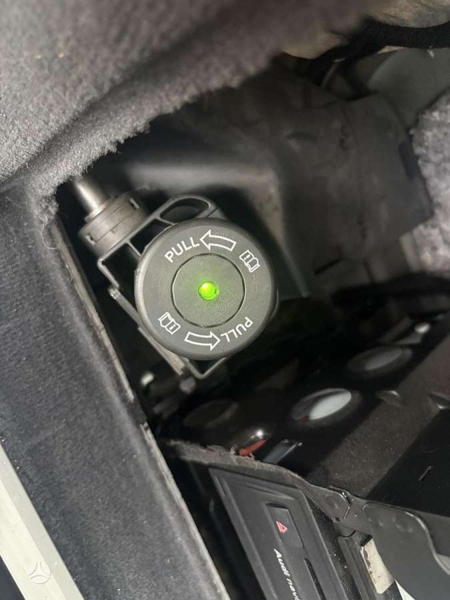 Melns Audi A6 Allroad 2008 Viļņa, ar dzinēja tilpumu 2.97 L un nobraukumu 243 tūkst. km par 6200 €, foto 22 vietnē AUTOMOTO.COM.LV